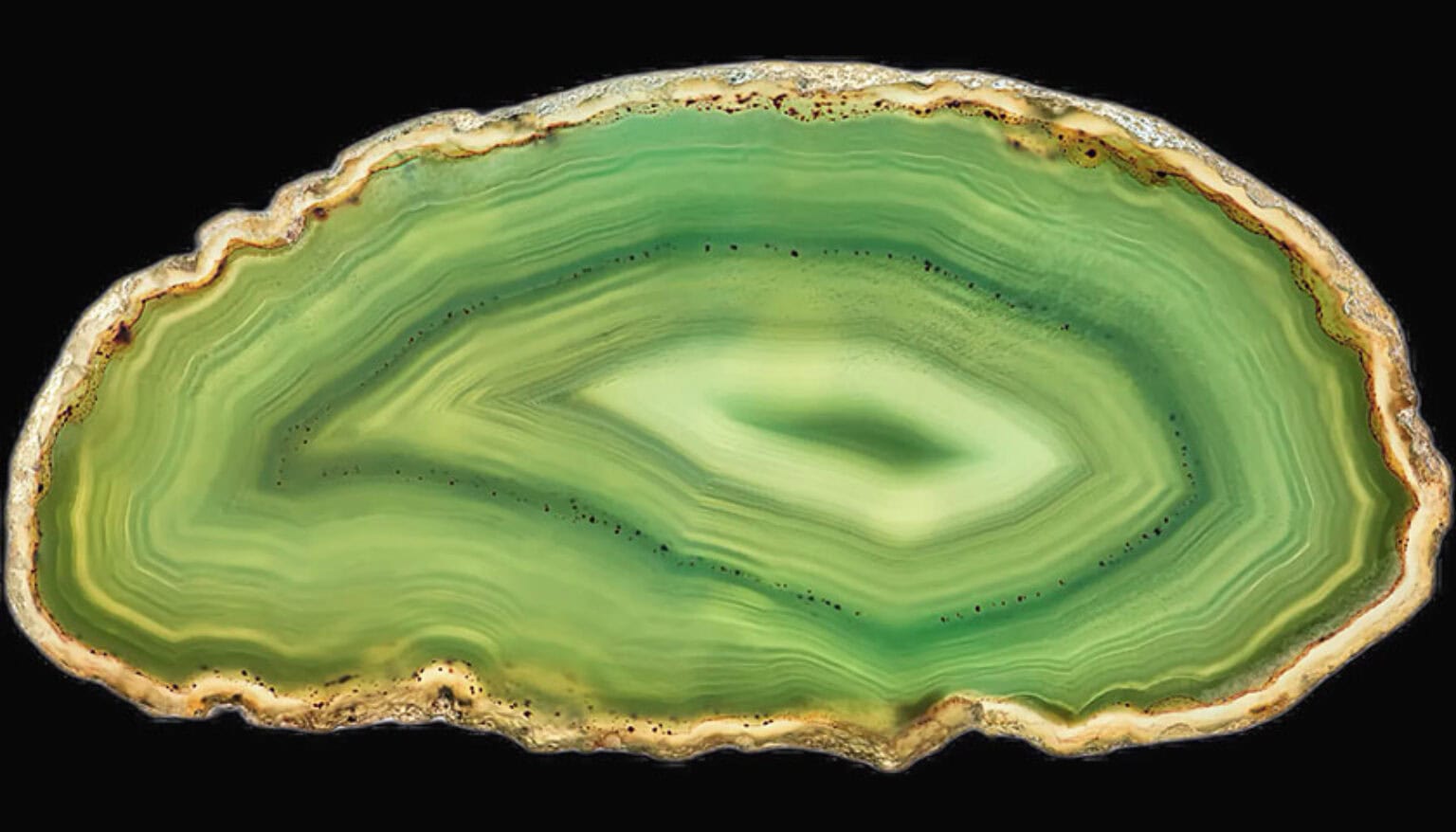 Green Agate Meaning Properties Benefits Uses - Aurora Gems The Crystal ...