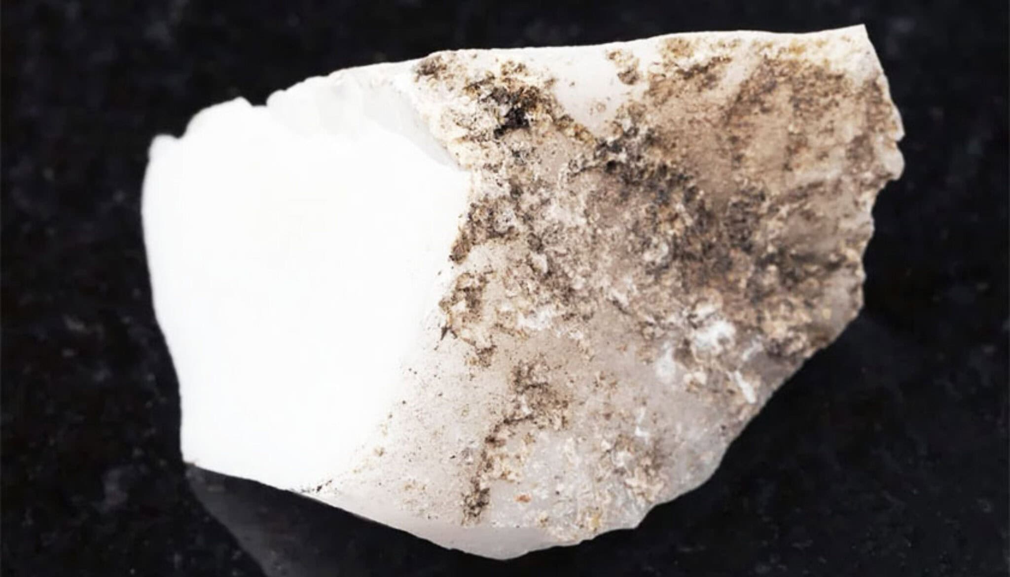 White Opal Meaning Properties Benefits Uses - Aurora Gems The Crystal ...