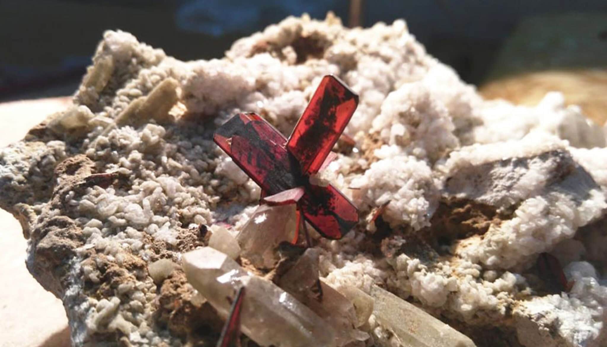 Brookite Meaning Properties Benefits Uses - Aurora Gems The Crystal ...
