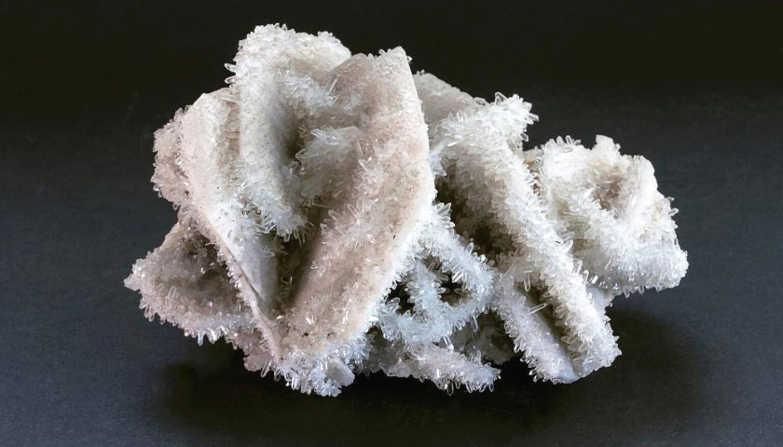 Mangano Calcite Meaning Properties Benefits Uses - Aurora Gems The ...
