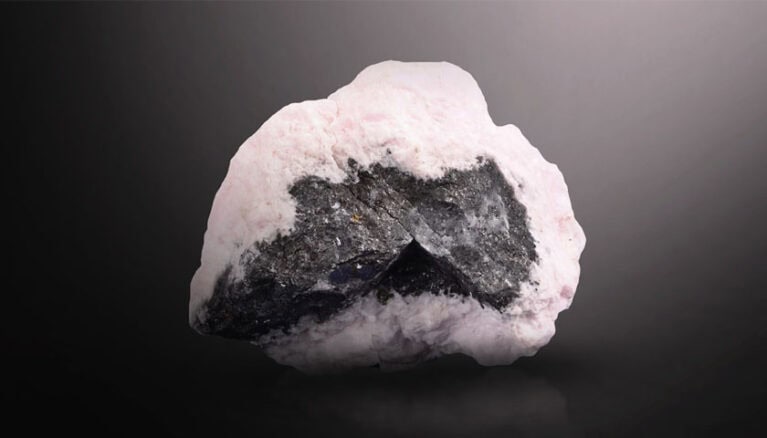 Mangano Calcite Meaning Properties Benefits Uses - Aurora Gems The ...