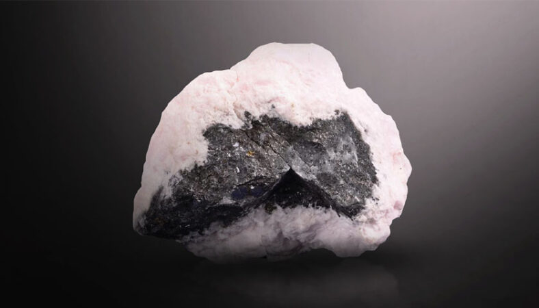 Rose Calcite Meaning Properties Benefits Uses - Aurora Gems The Crystal ...
