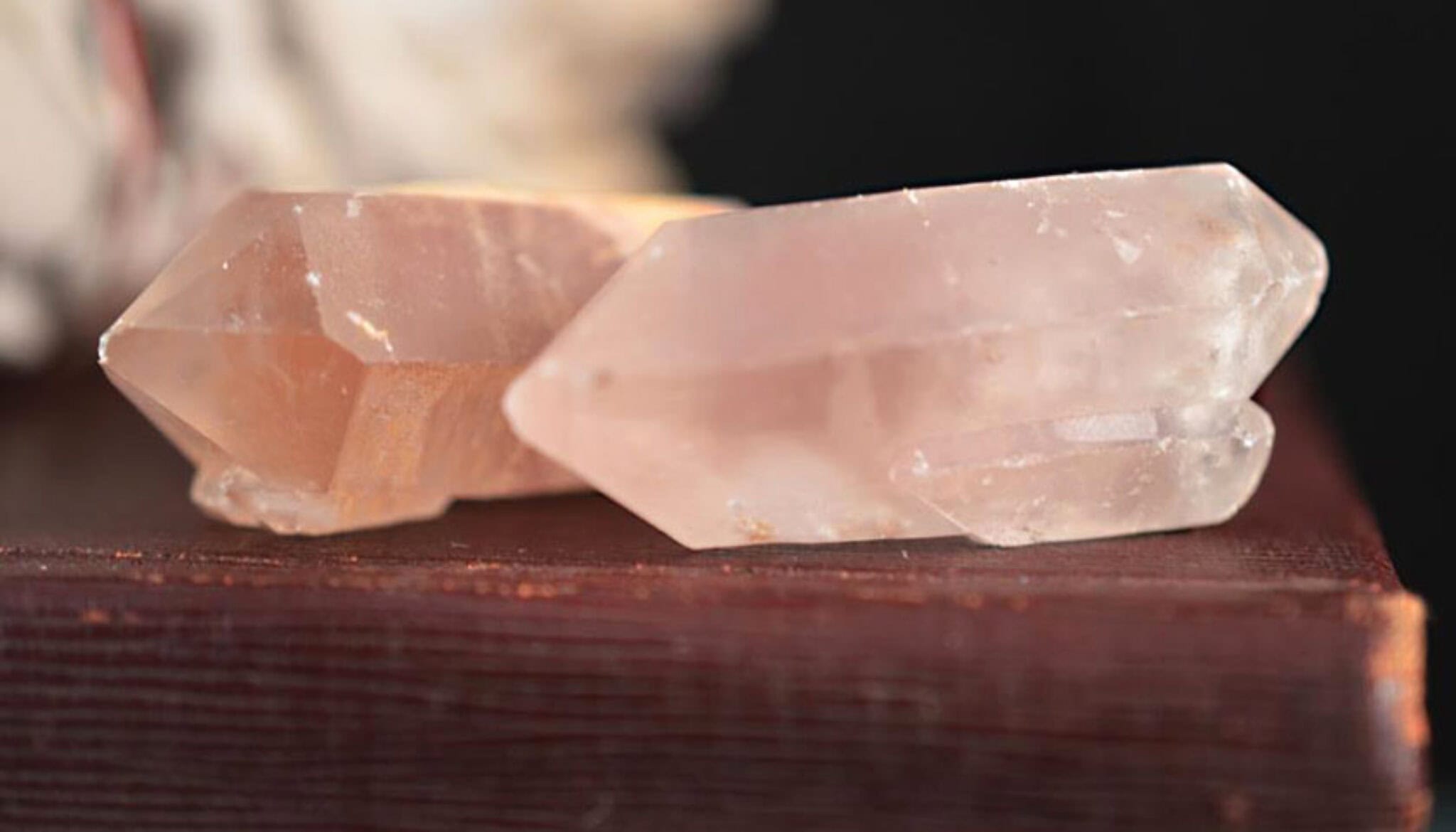 Lithium Quartz Meaning Properties Benefits Uses - Aurora Gems The ...