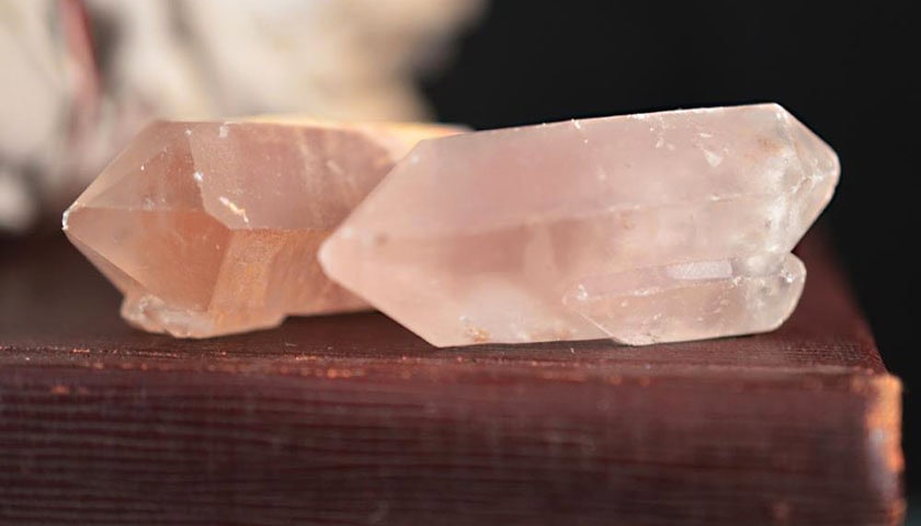 Lithium Quartz Meaning Properties Benefits Uses - Aurora Gems The ...