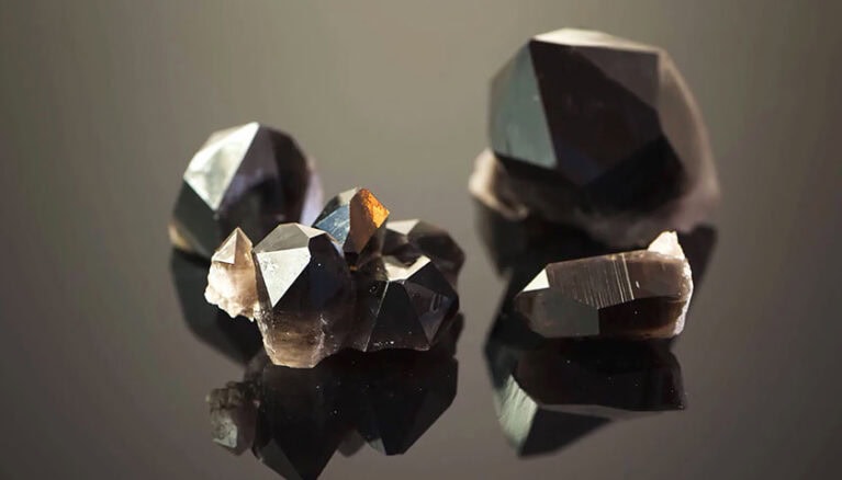 Brown Quartz Meaning Properties Benefits Uses - Aurora Gems The Crystal ...