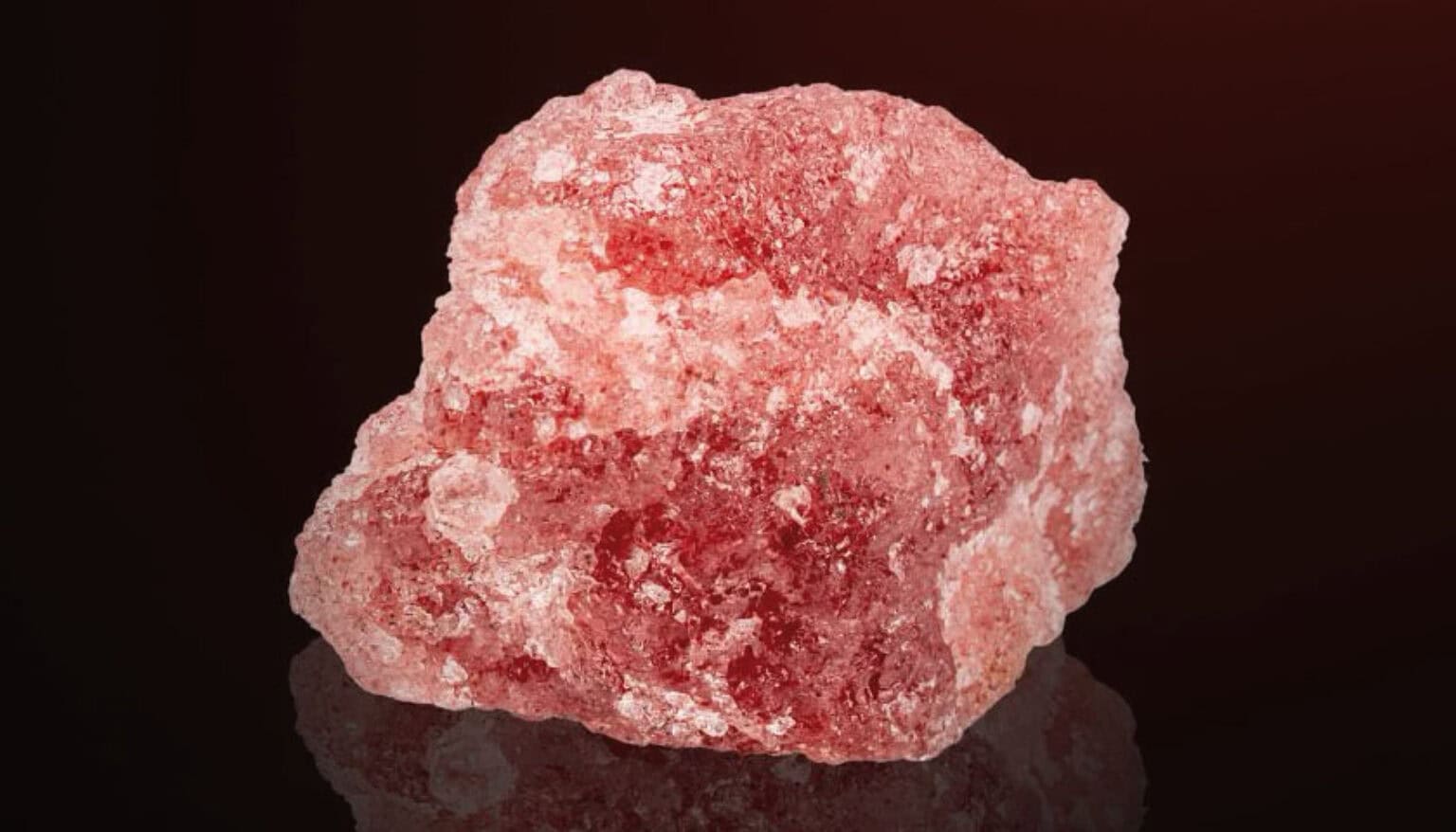 Red Quartz Meaning Properties Benefits Uses - Aurora Gems The Crystal ...