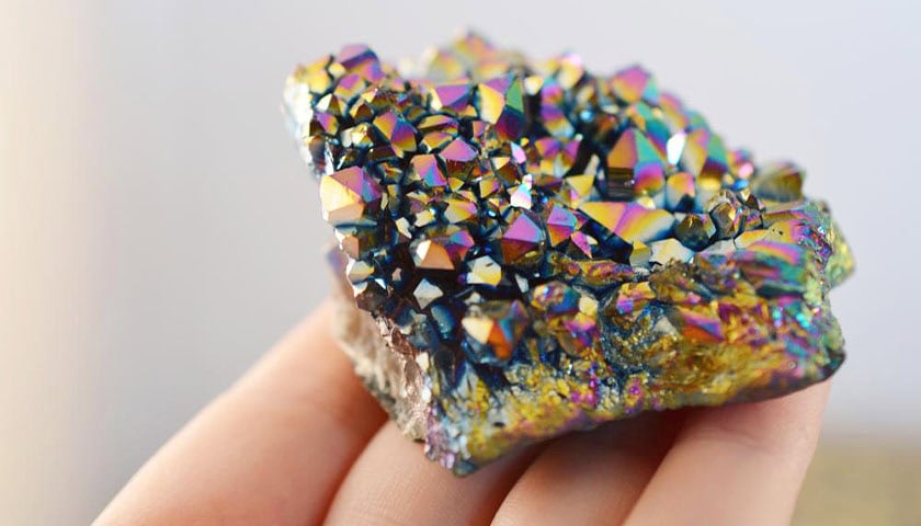 Rainbow Quartz Meaning Properties Benefits Uses - Aurora Gems The ...