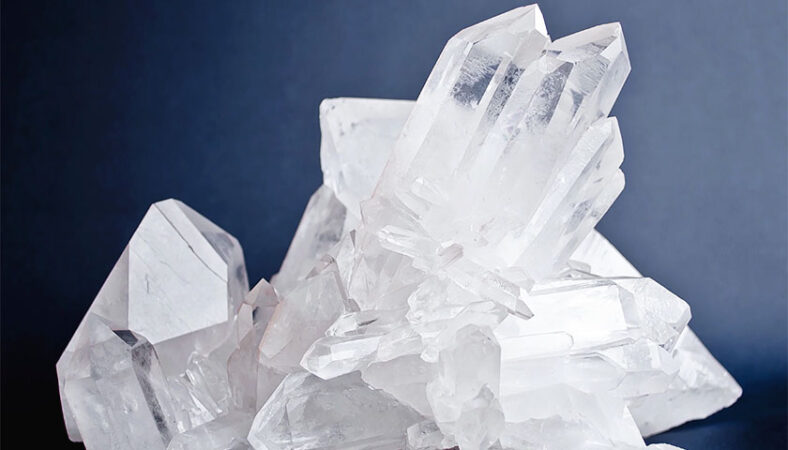 White Quartz Meaning Properties Benefits Uses - Aurora Gems The Crystal ...