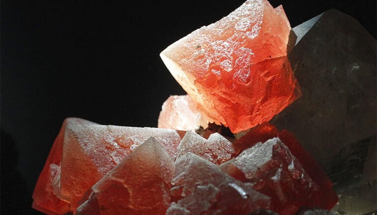 Red Fluorite Meaning Properties Benefits Uses - Aurora Gems The Crystal ...
