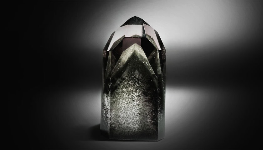 Black Quartz Meaning Properties Benefits Uses - Aurora Gems The Crystal ...