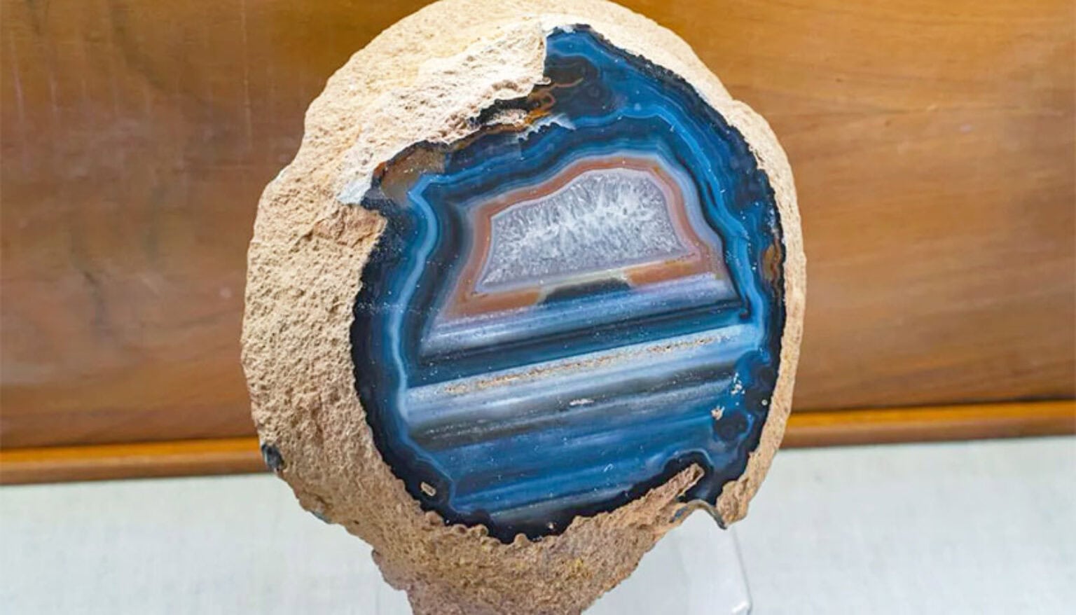 Enhydro Agate Meaning Properties Benefits Uses - Aurora Gems The ...
