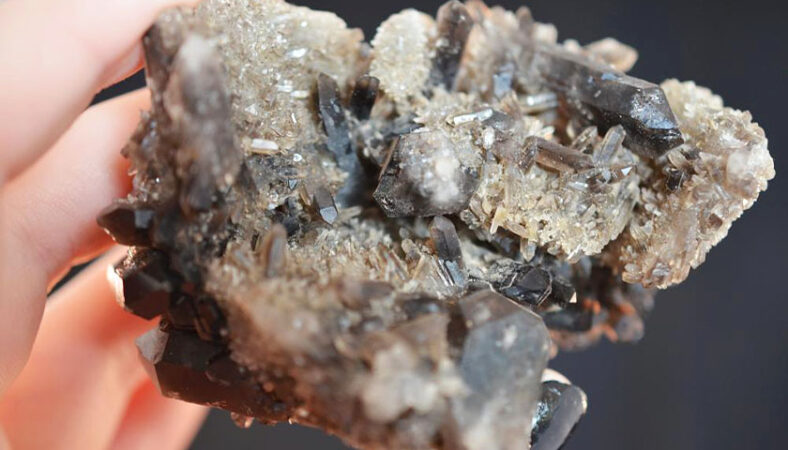 Tibetan Quartz Meaning Properties Benefits Uses - Aurora Gems The ...