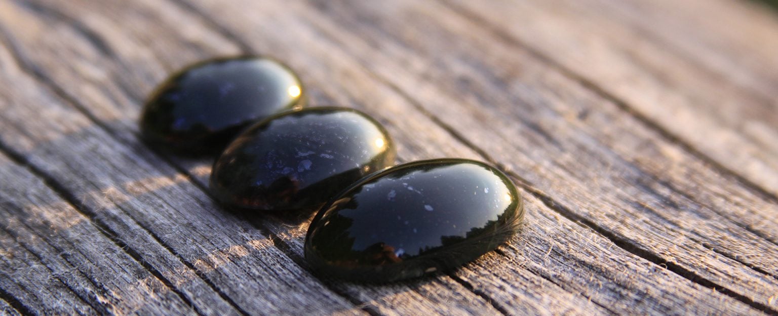 Black Jade Meaning Properties Benefits Uses - Aurora Gems The Crystal ...