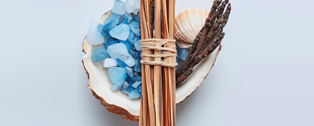 Blue Quartz Meaning Properties Benefits Uses - Aurora Gems The Crystal ...