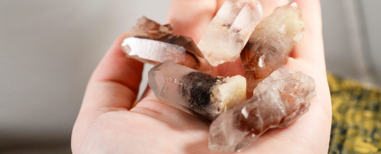 Phantom Quartz Meaning Properties Benefits Uses - Aurora Gems The ...