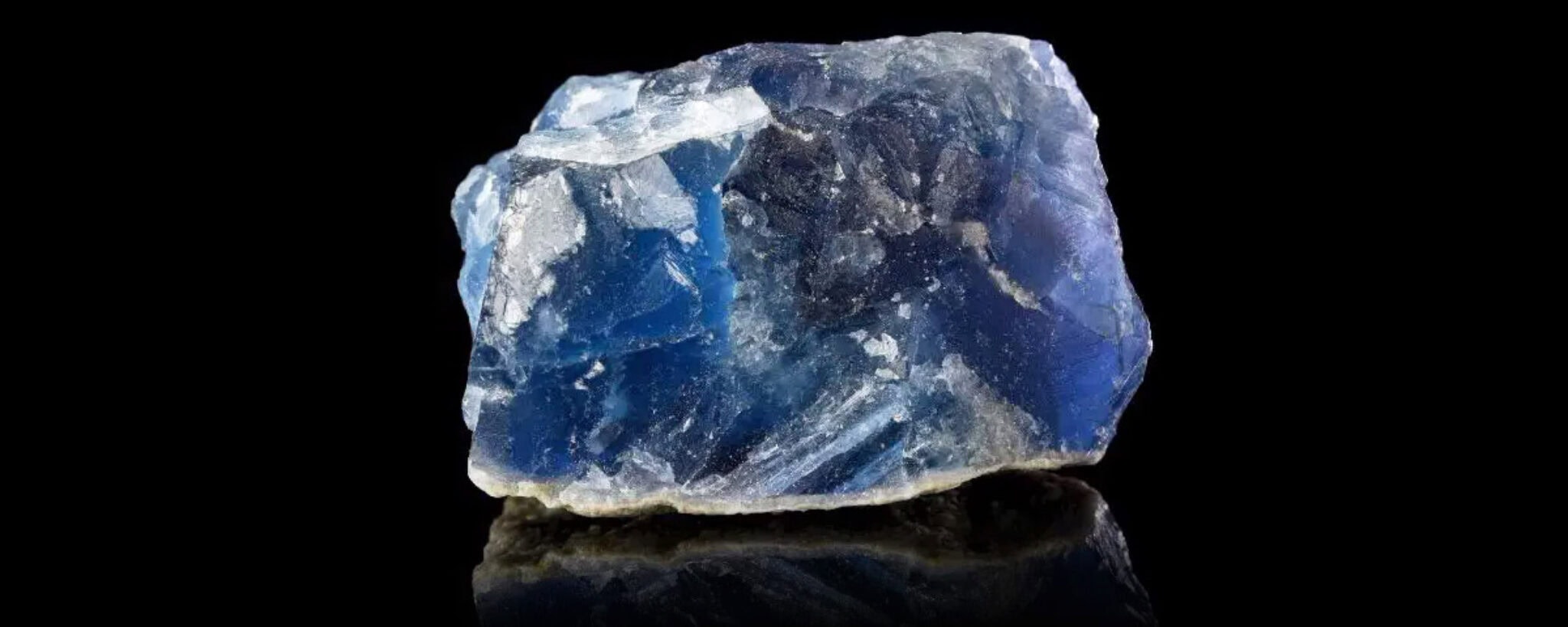 Blue Fluorite Meaning Properties Benefits Uses - Aurora Gems The ...