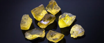 Lemon Quartz Meaning Properties Benefits Uses - Aurora Gems The Crystal ...