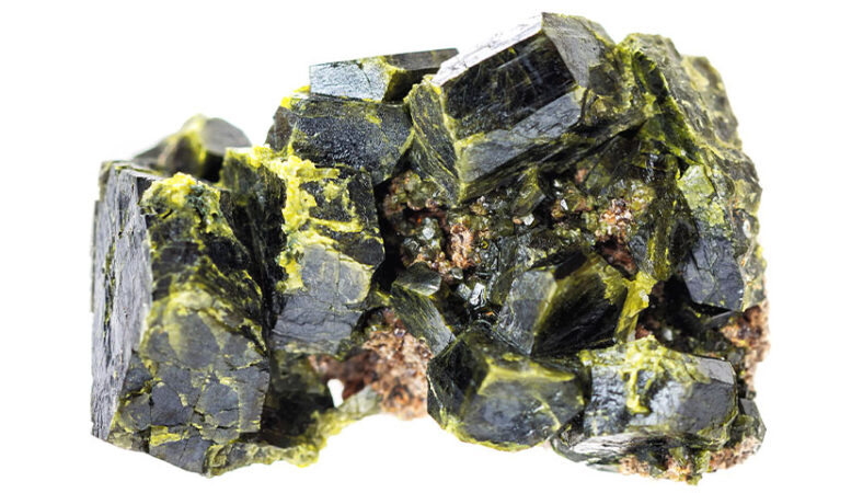 Epidote Meaning Properties Benefits Uses - Aurora Gems The Crystal ...