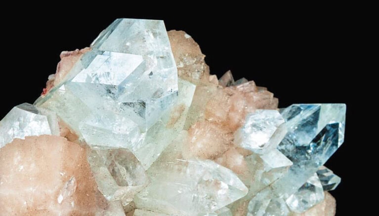 Apophyllite Meaning Properties Benefits Uses - Aurora Gems The Crystal ...