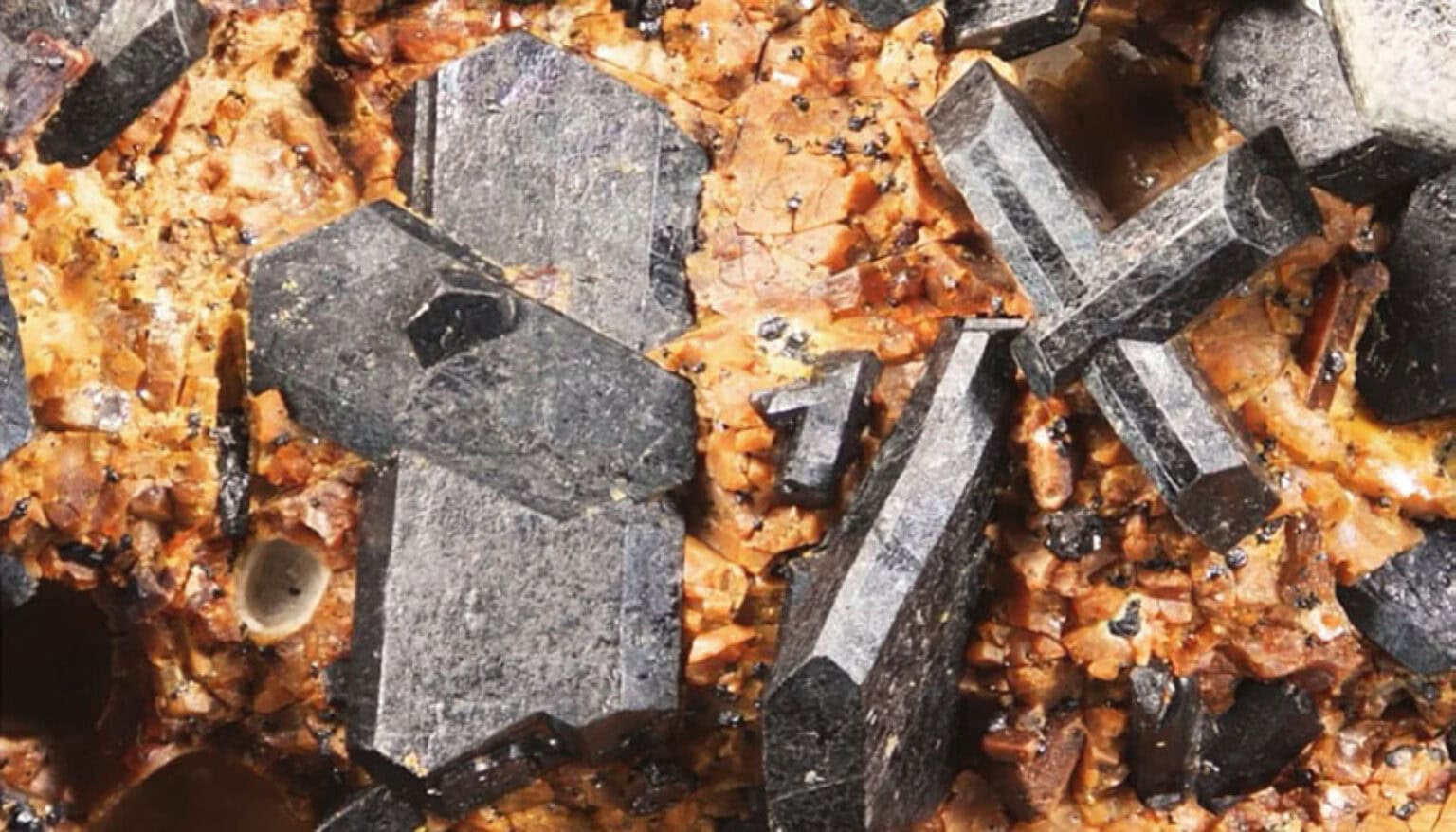 Understanding Augite: A Comprehensive Exploration - Aurora Gems The ...