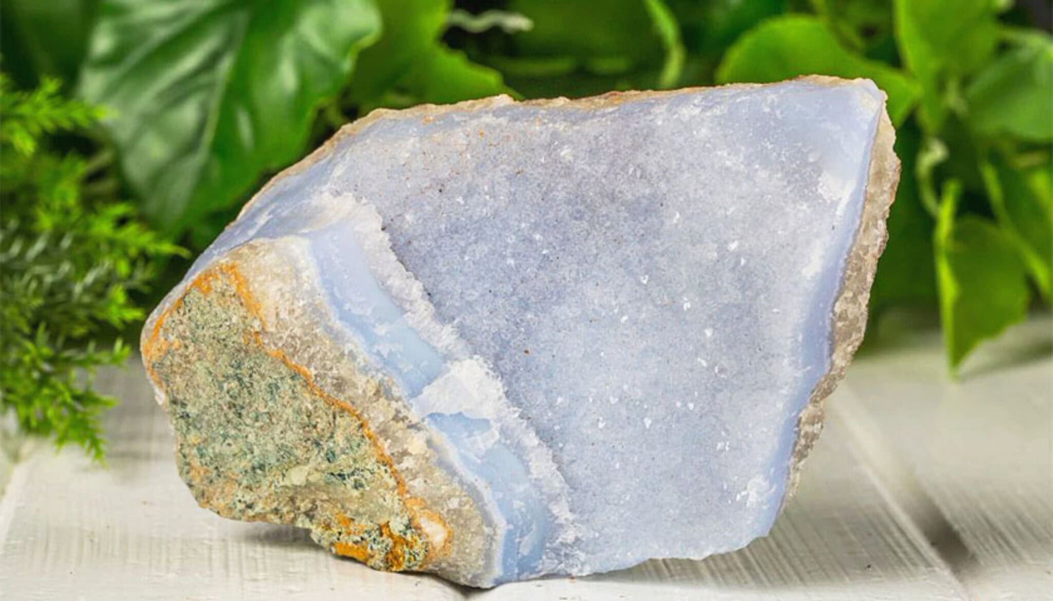 Blue Agate Meaning Properties Benefits Uses - Aurora Gems The Crystal ...