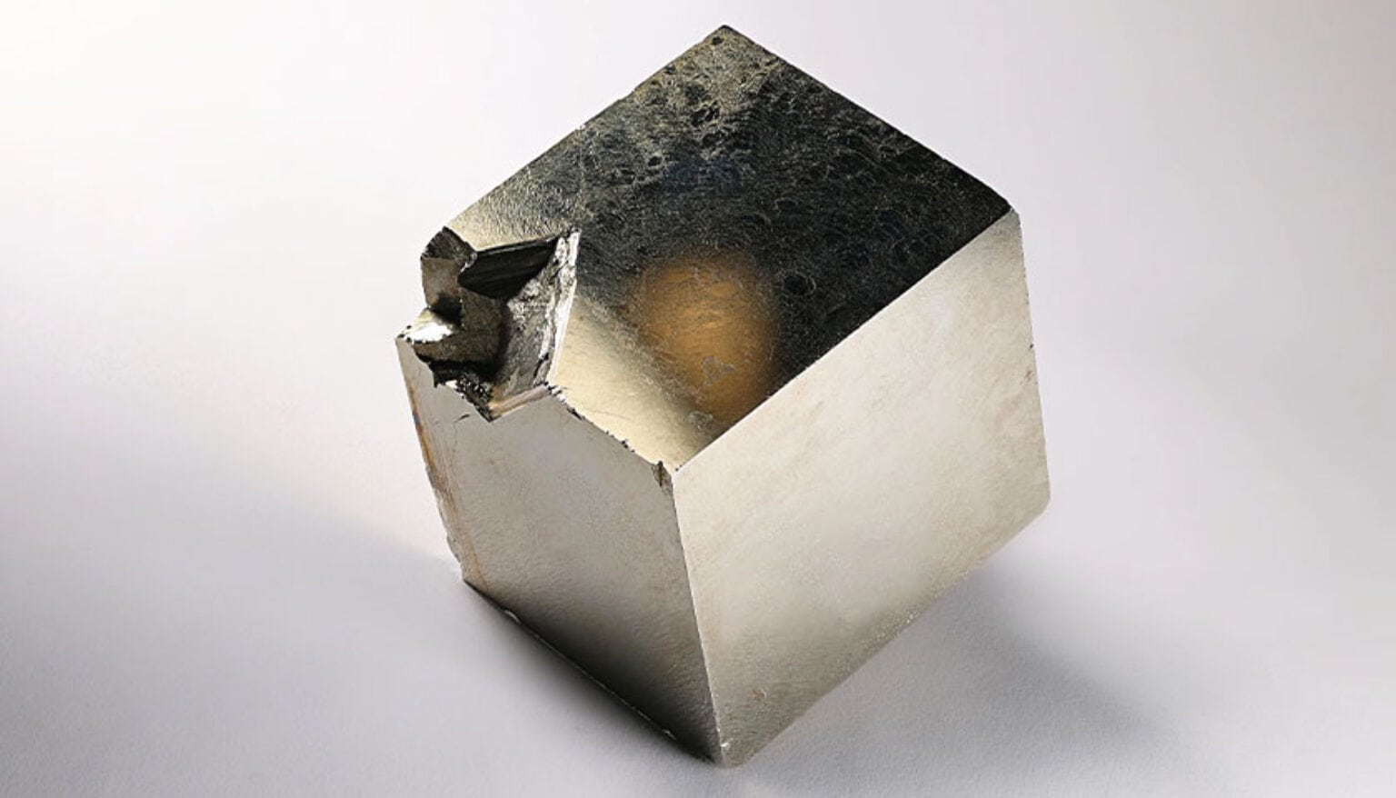 Pyrite Meaning Properties Benefits Uses - Aurora Gems The Crystal Authority